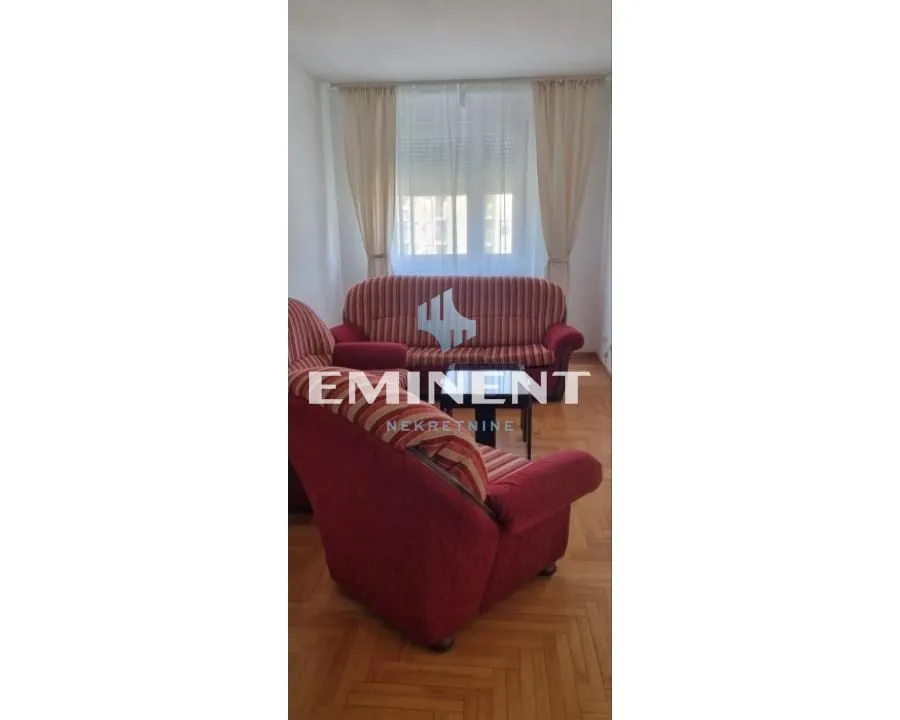 Izdavanje, trosoban stan, 84m², Voždovac Sve Podlokacije, Beograd