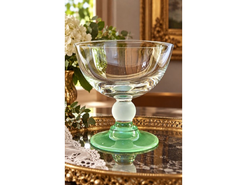 Vintage ART GLASS desertna čaša zelena stopa