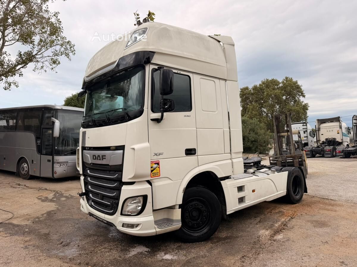 DAF XF 530 PROBLEMA MOTOR tegljač