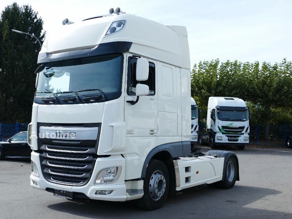 DAF XF 510 Superspace Cab *Standklima*RETARDER* tegljač