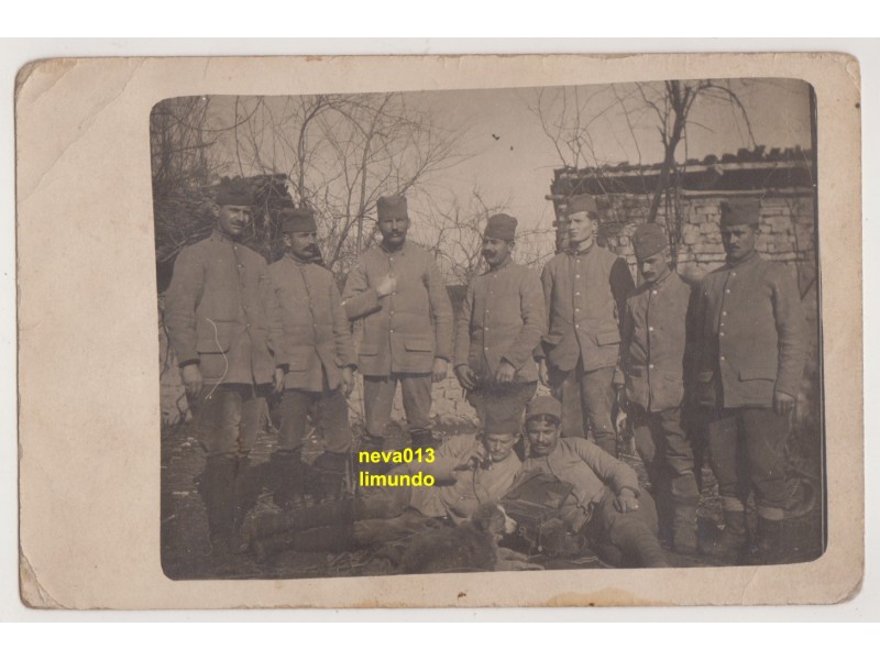 Stara FOTOGRAFIJA - grupa vojnika,Prvi svetski rat