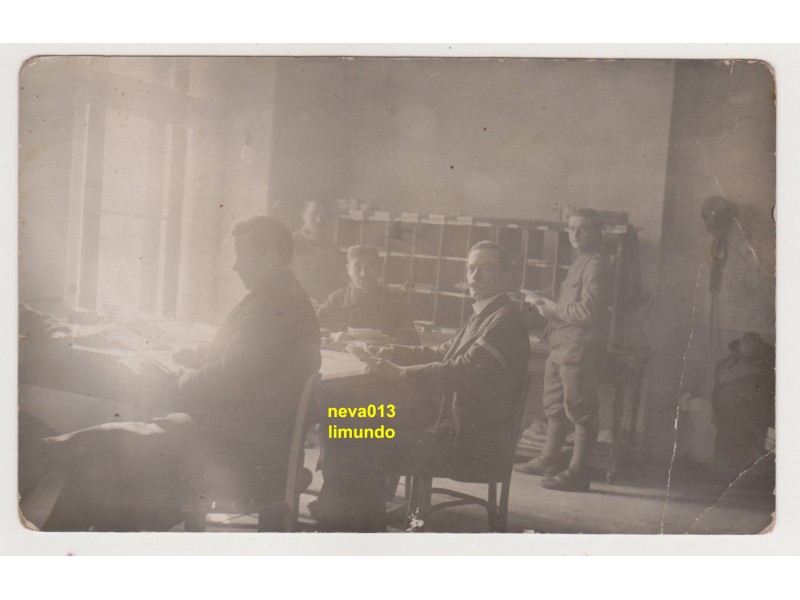 FOTOGRAFIJA - grupa muskaraca na poslu,telegrafisti