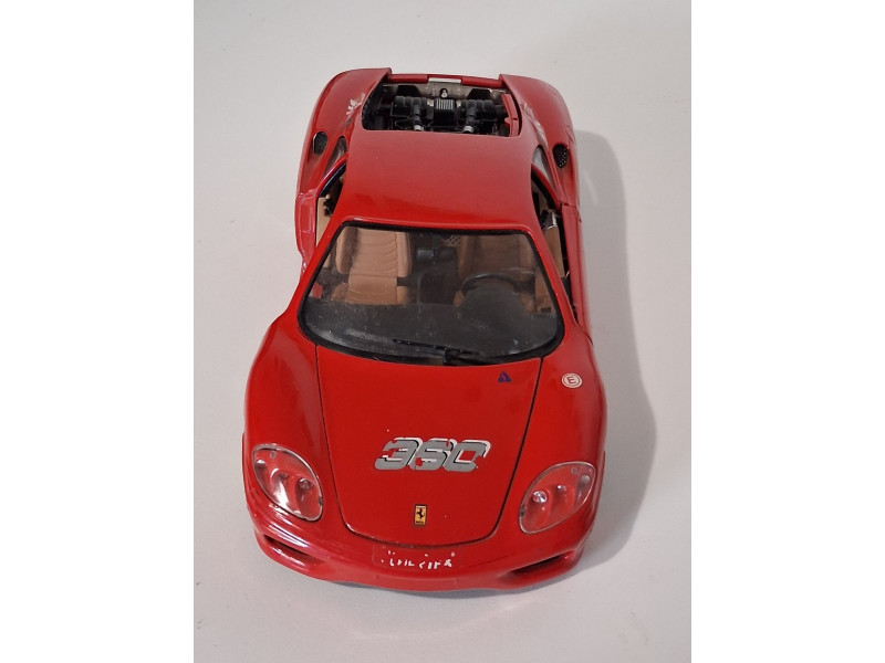 Burago Ferrari 350 Modena 1999 1-18