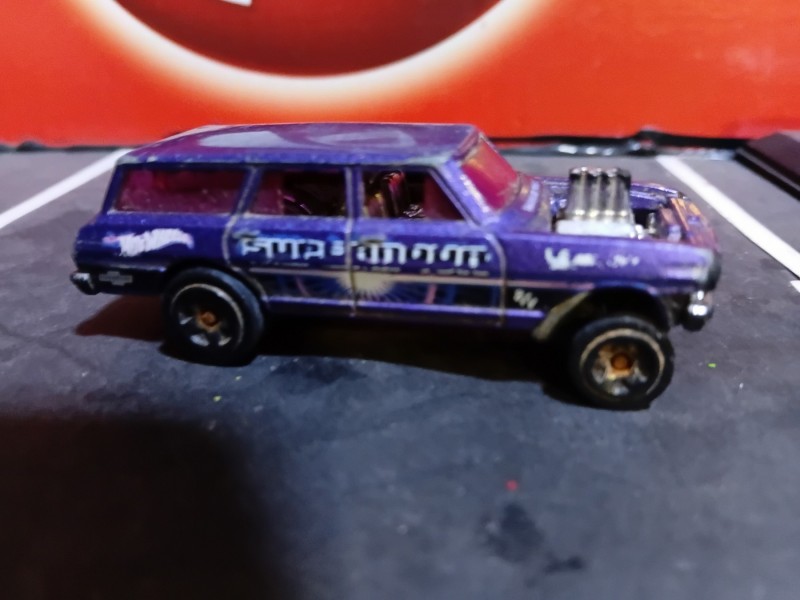 Chevi Nova