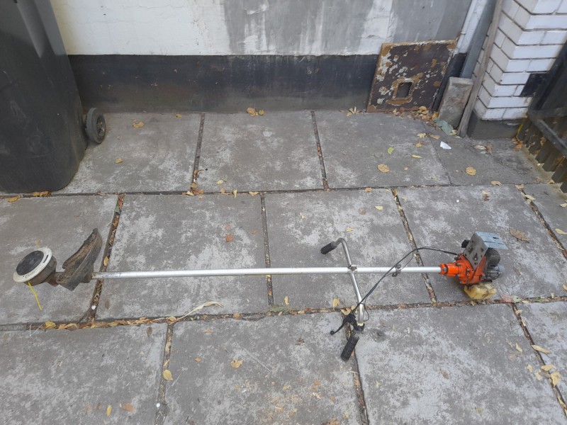 stihl fs 30 ave motorni trimer za travu