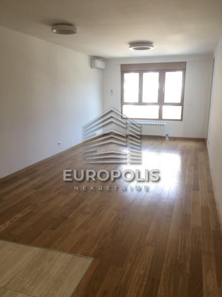 Luksuzan 4.0 stan u Wellportu ID#10412
1.650 €