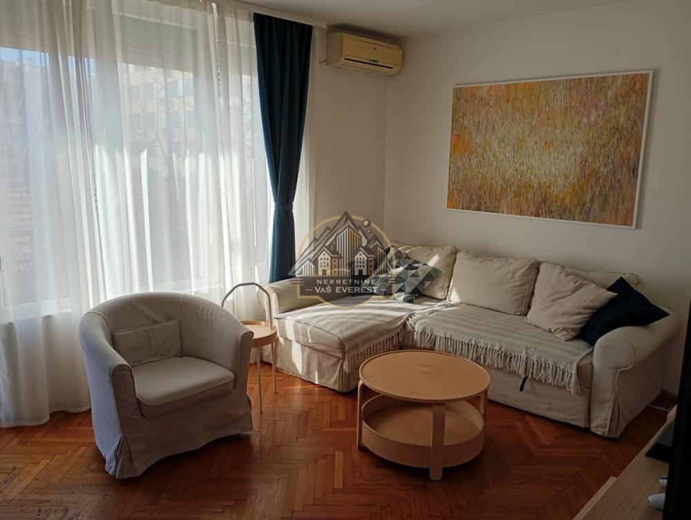 Trosoban stan na prodaju, 69m2, 255.000€
