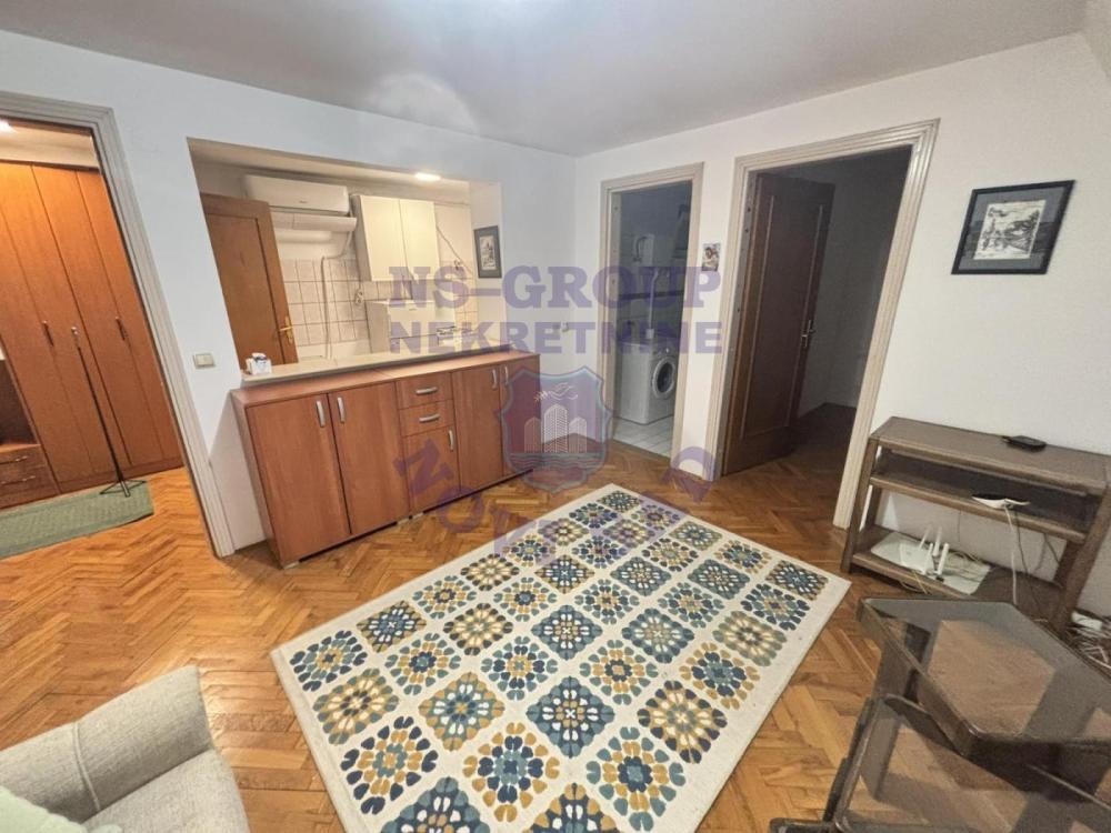 Jednoiposoban stan na prodaju, 34m2, 103.000€