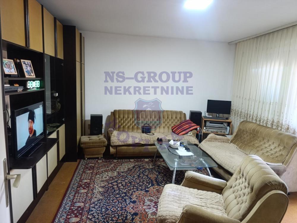 Trosoban stan na prodaju, 71m2, 185.400€