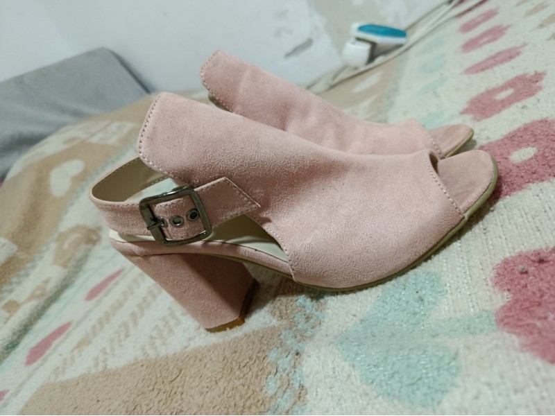 Cipele roze 38 **RASPRODAJA**