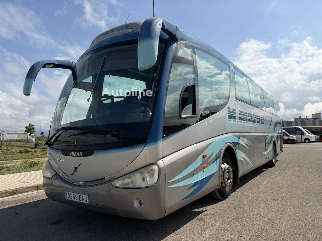 Volvo IRIZAR PB turistički autobus