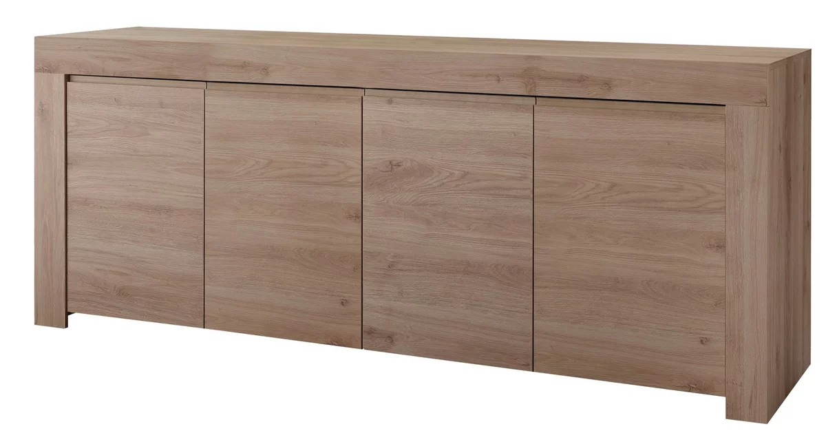 KOMODA S VRATIMA