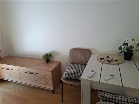 Jednosoban stan na kruznom toku 38m2