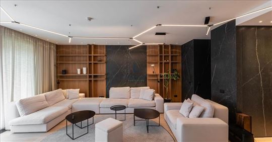 Novi Beograd, A Blok, 147 m2