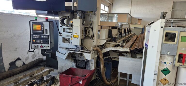 Mašina za lasersko sečenje
Adige Sala LT 651