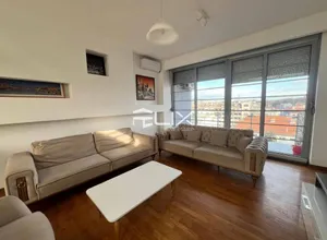 Izdavanje Dupleks - Beograd, Zvezdara: Vukov spomenik - Đeram
