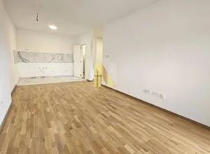 Izdavanje Lokal - Novi Sad