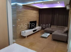 Izdavanje Stan - Beograd