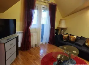 Izdavanje Stan - Beograd, Novi Grad