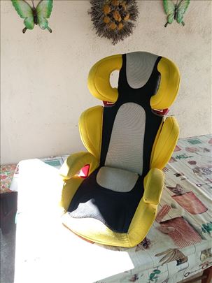 Dečije sedište za automobil