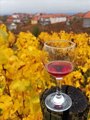 Roze vino domaće
