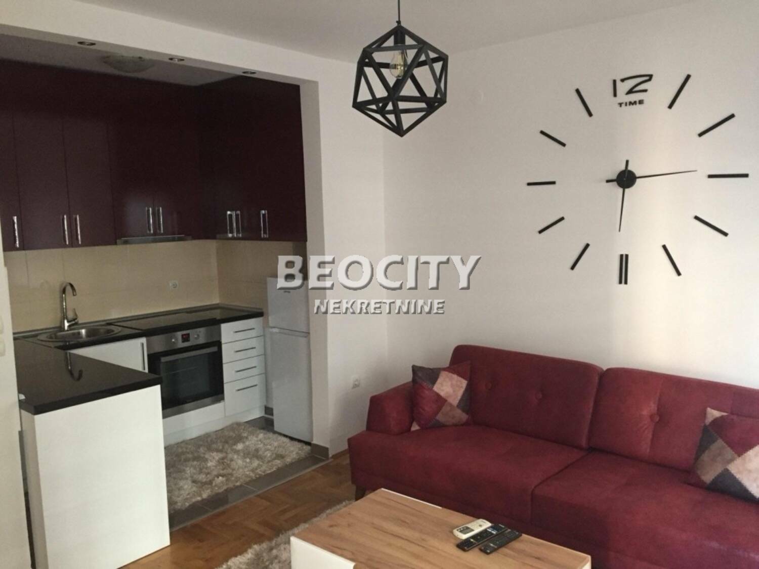 Dvosoban stan, Novi Sad – Bulevar Oslobođenja | Izdavanje · 34m² · 450€