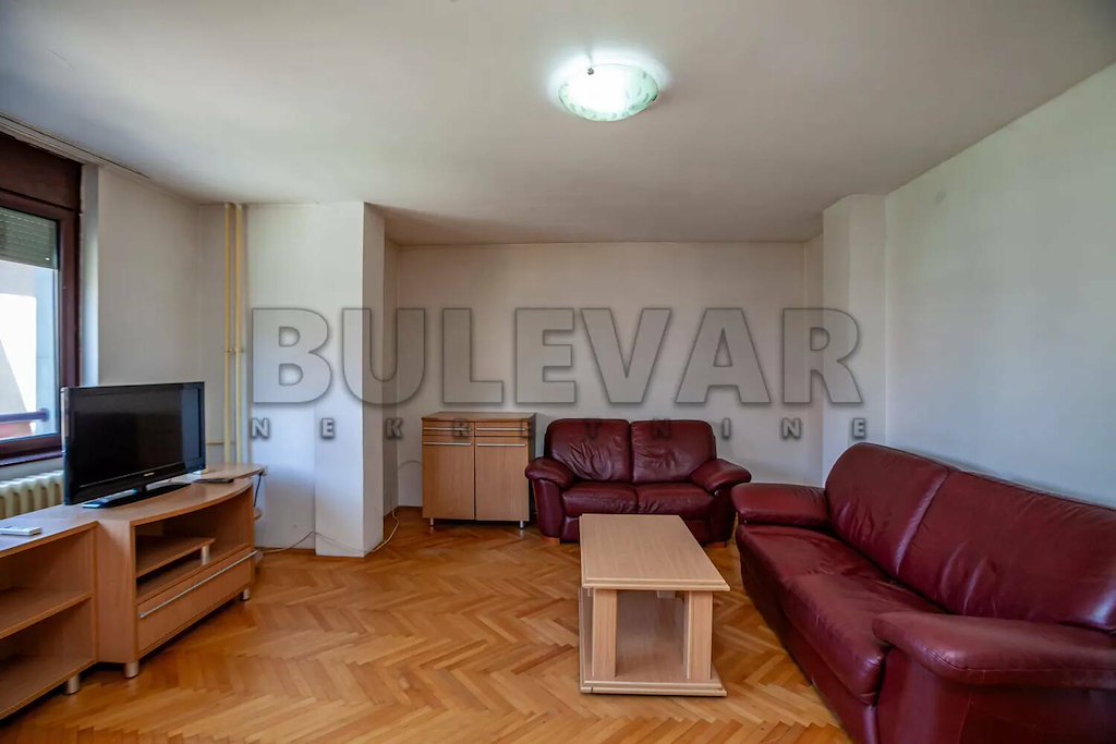 Trosoban stan, Niš – Palilulska pijaca | Izdavanje · 78m² · 156.000€