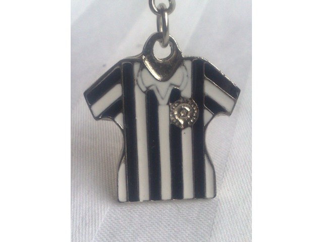 Privezak - FK Partizan-dres
