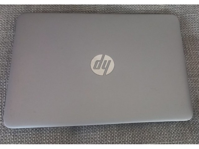 HP EliteBook 820 G4
