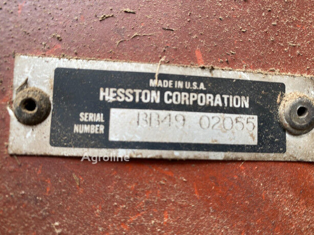 Hesston 4900 balirka za četvrtaste bale