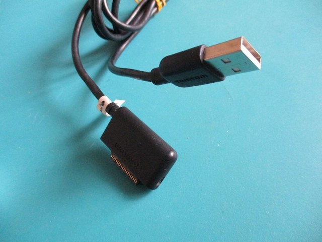 TomTom 4CQ0 001 06 USB kabl