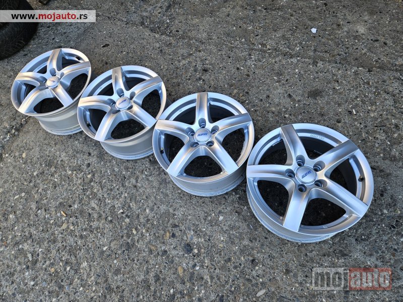 AluFelne 17Coli 5x112 Volkswagen Audi Skoda Mercedes kao nove