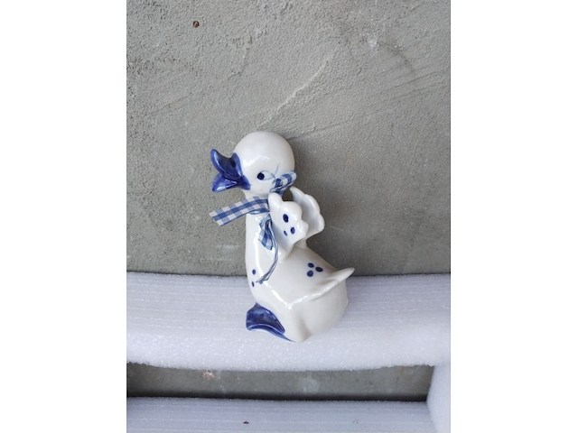 Vintage ukrasna patka sa kariranom mašnom -12cm