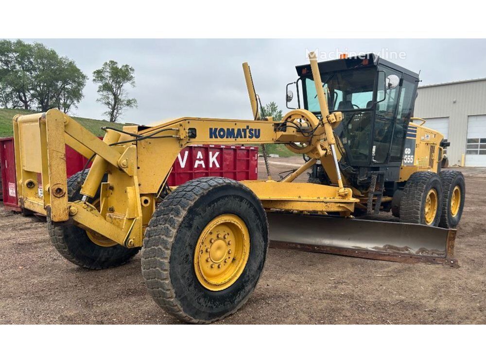 Prodaje se Komatsu GD655 grejder na aukciji