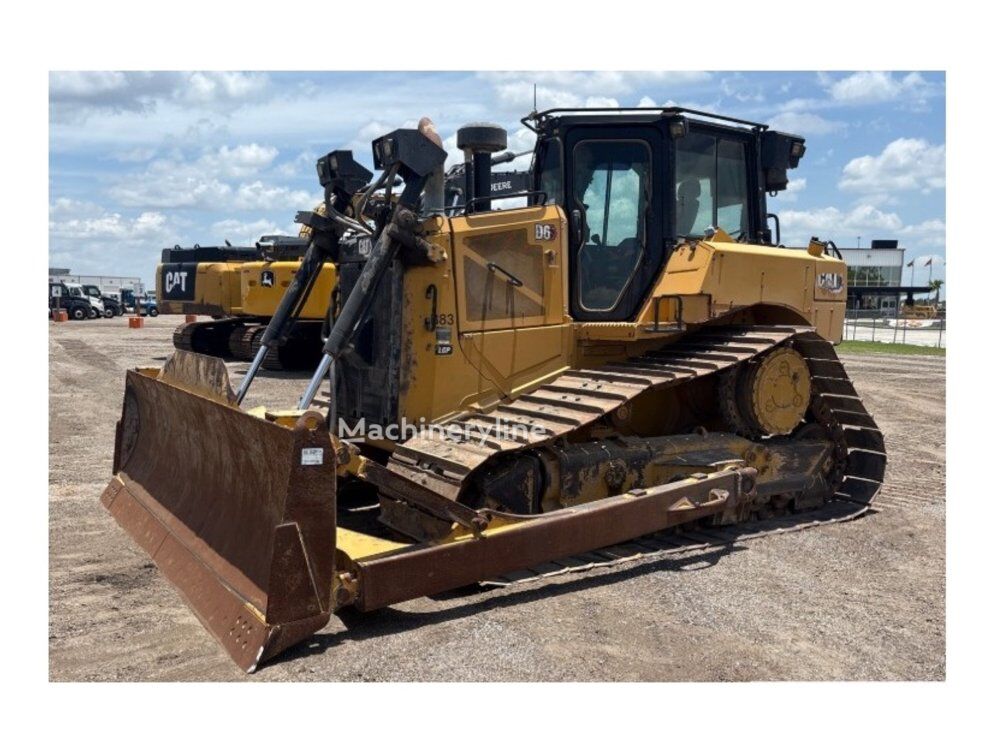 Prodaje se Caterpillar D6 LGP buldožer na aukciji