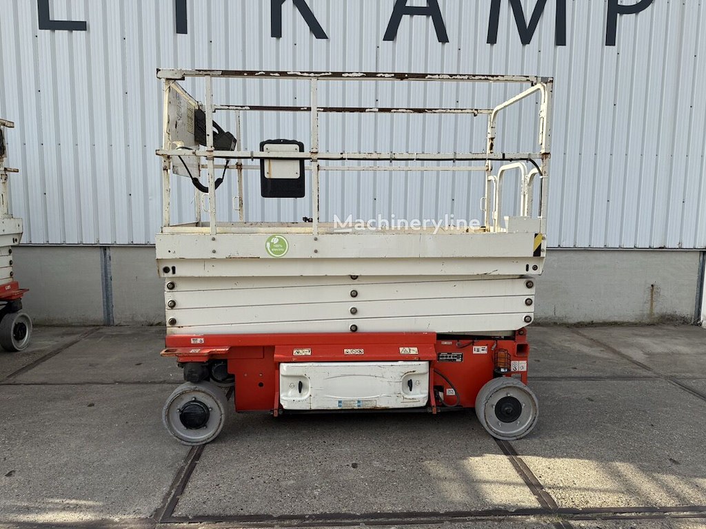 JLG 2646 es makazasta platforma