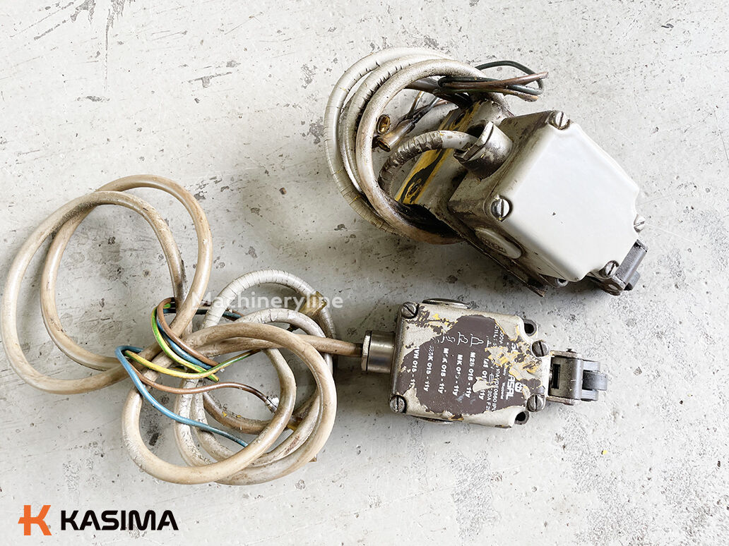 Schmersal Limit switch VDE0660 10A-VDE0660-IP65 senzor za ABG Titan 420 asfaltnog finišera