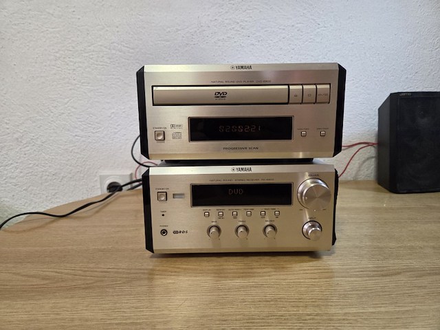 Mini Hi-Fi linija Yamaha PianoCraft E600 RX-E600 DVD-E6