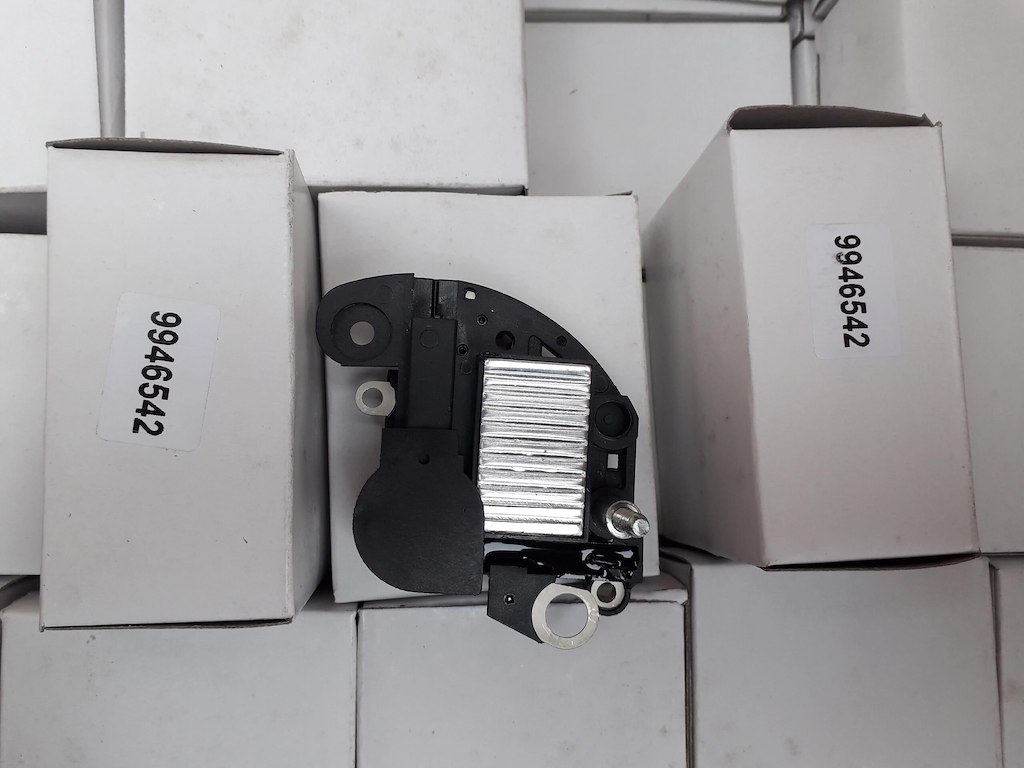 REGULATOR NAPONA-REGLER FIAT