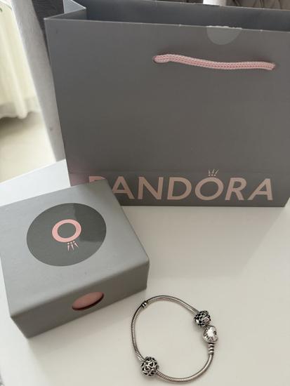 Pandora narukvica