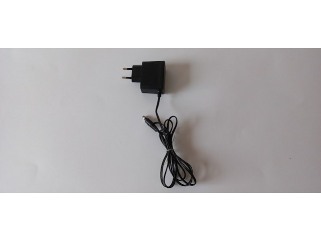 Ispravljač 12V 1A RD Mini 5,5 x 2,1 mm