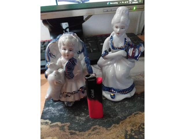 Dve ukrasne figure (7)