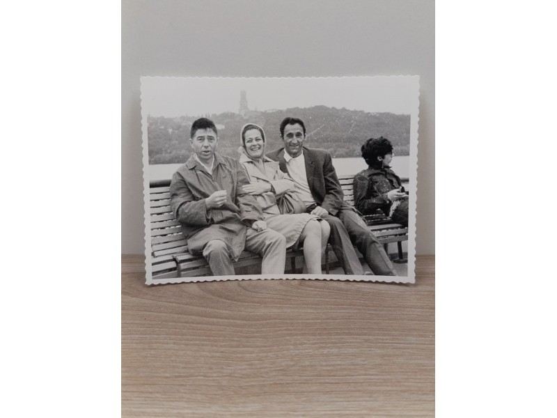 Vintage fotografija dama i gospoda