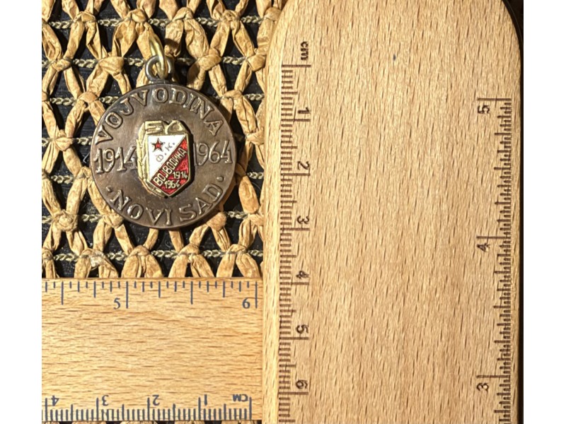 medalja FK Vojvodina Novi Sad 1964.god. sport emajl