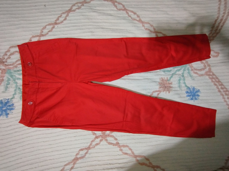 F&F® CRVENE TEGLJIVE DUBLJE PANTALONE M