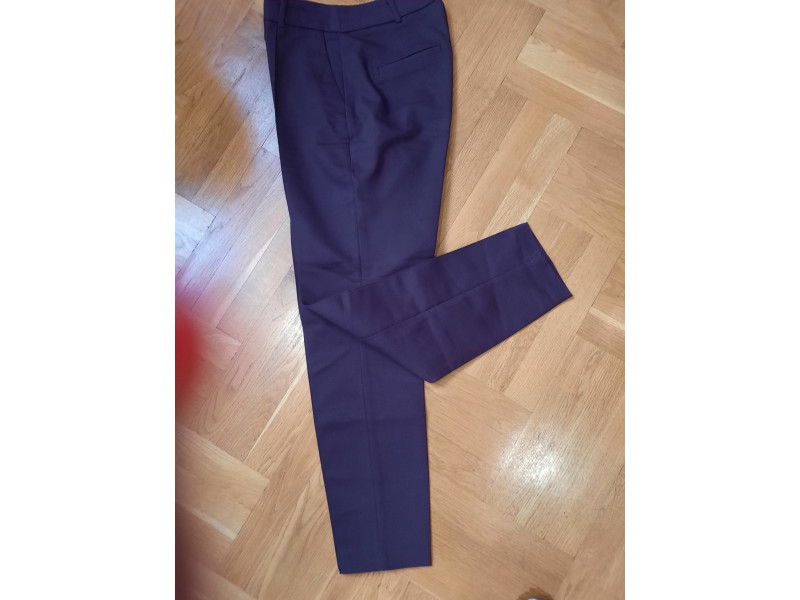 Bordo-braon pantalone br.36 savrsene kao nove