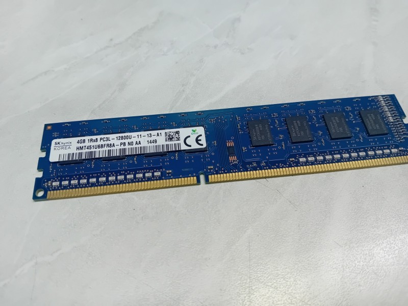 ddr3 4gb skhynix pc3l 1600 mhz ispravna