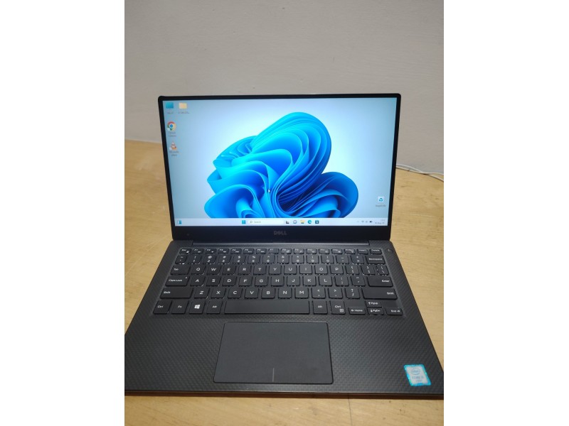 Dell XPS 13 9350 | i5-6200U | 8GB RAM | SSD | FHD Ultra