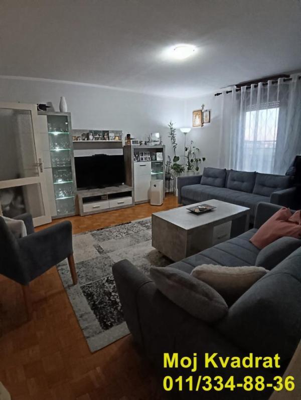 Troiposoban stan na prodaju, 95m2, 310.000€
