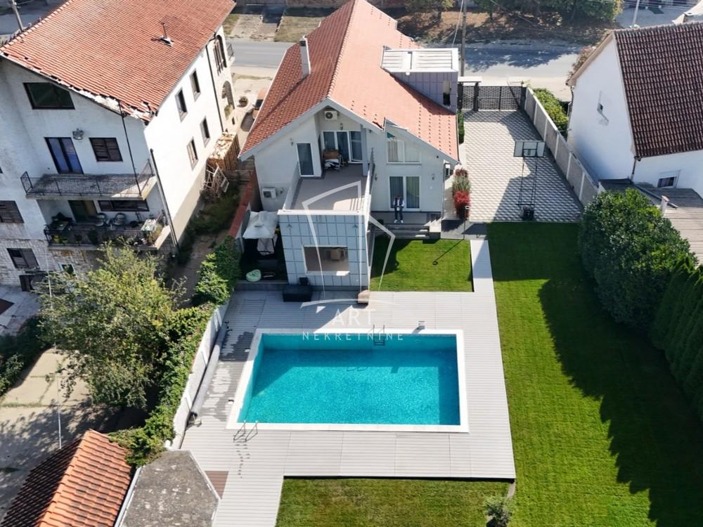Ekskluzivna ponuda ID#16655
425.000 €